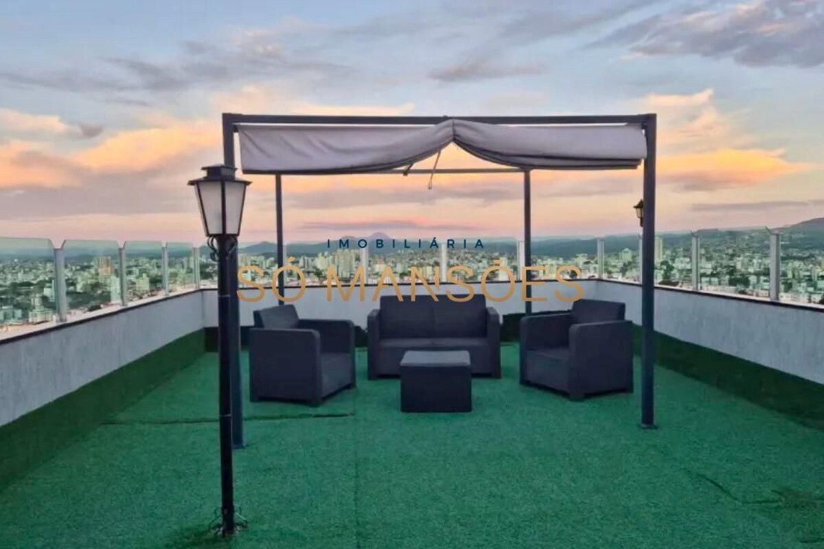 COBERTURA TRIPLEX DE LUXO COM VISTA DEFINITIVA PRÓXIMA AO COLÉGIO BATISTA MINEIRO - Só Mansões